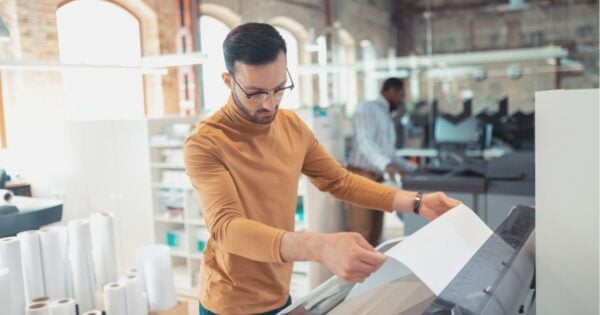 Navigating the Challenges and Opportunities of Print Media in the Digital Age